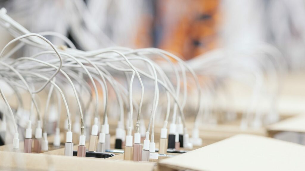 Foxway UK – Leading provider of lifecycle management solutions for ...